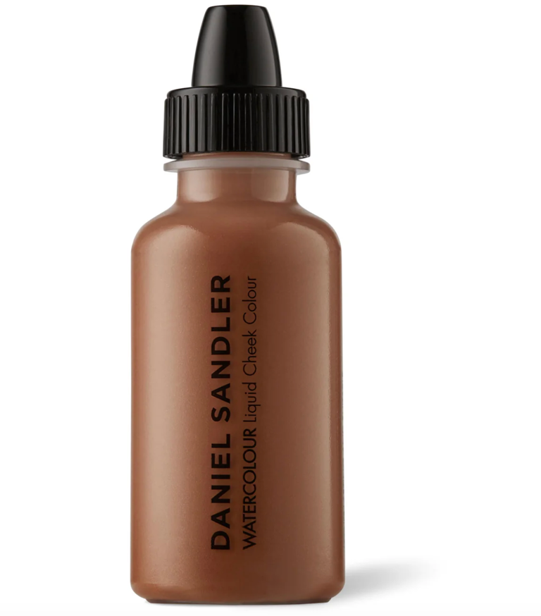 Move over fake tan! 'Bronzing waters' are the secret to fresh, sun ...