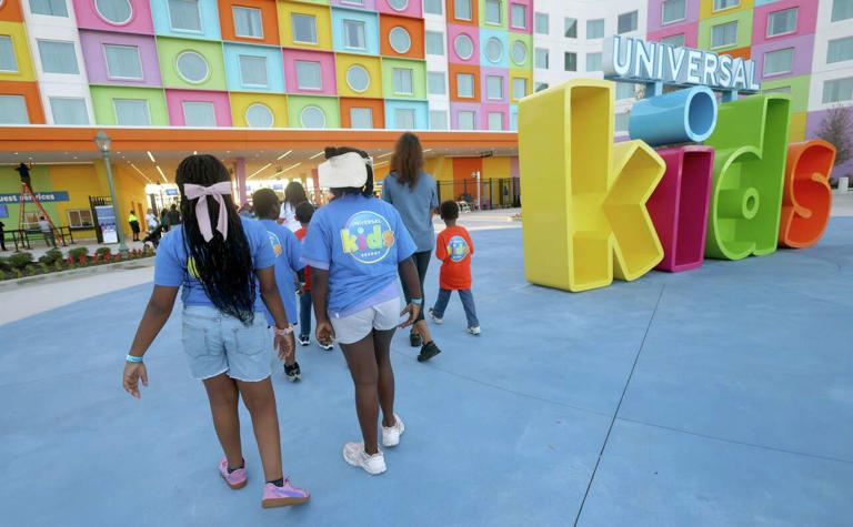 Universal Kids opens with a bang: New theme park brings color and cheer ...