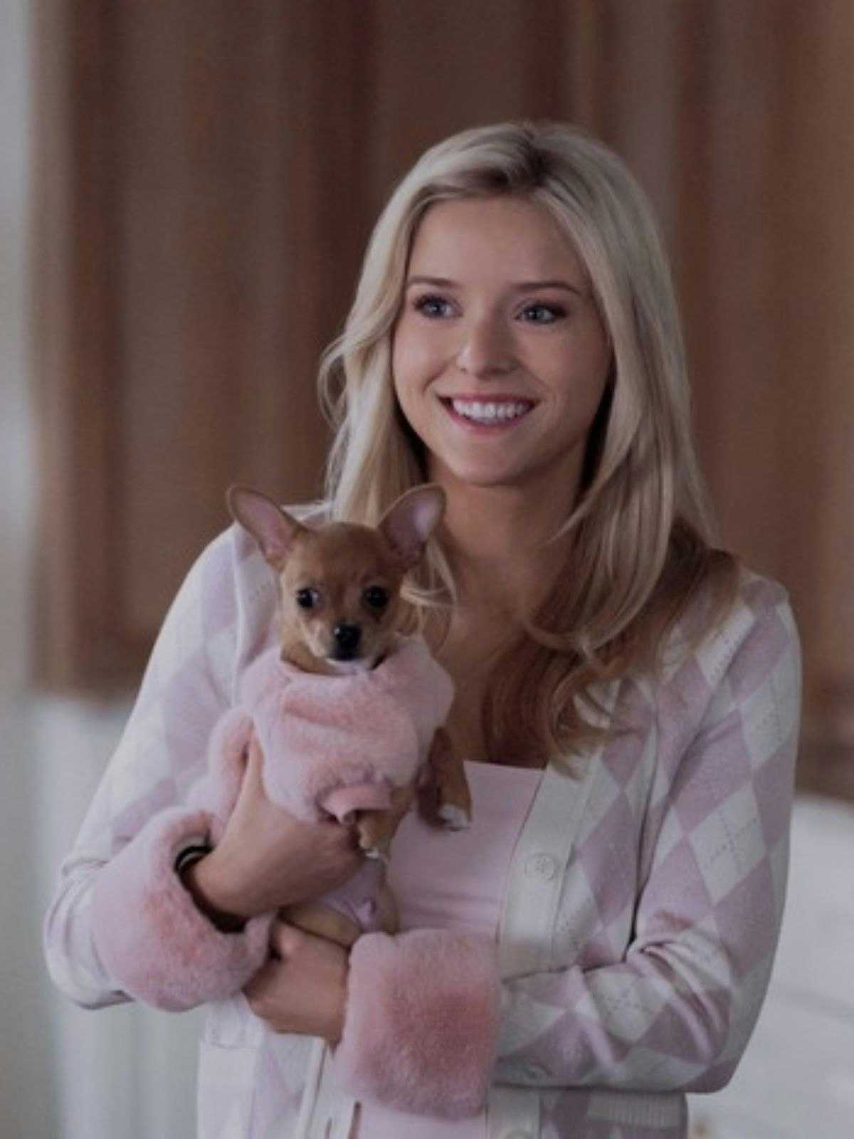 Elle Woods’ wardrobe in Amazon Prime’s ‘Elle’ is preppy perfection ...