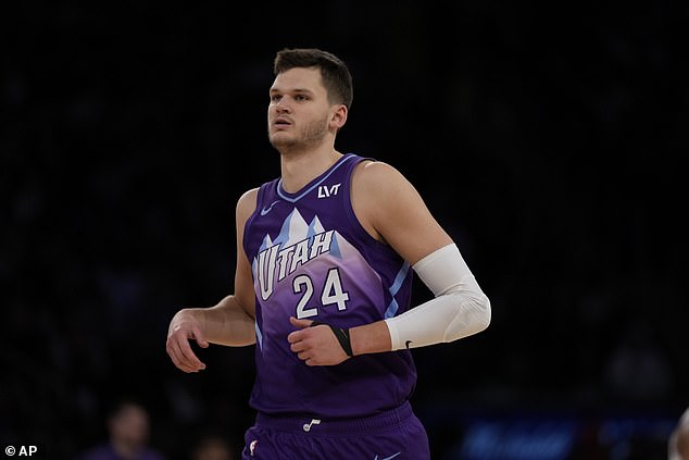 Lakers sign 7-foot-2 star to huge $130m deal just hours after LeBron ...