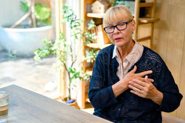 Doctor's simple test to screen your heart disease risk at home