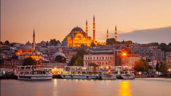 Reading the world: On destination book clubs