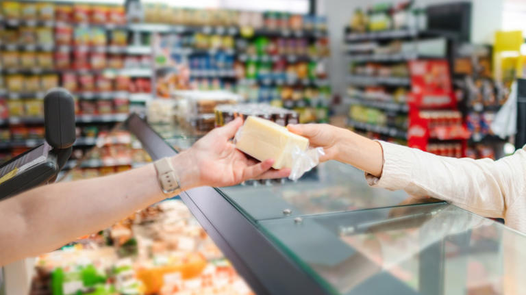 The deli shopping mistake that wastes your money, according to an expert