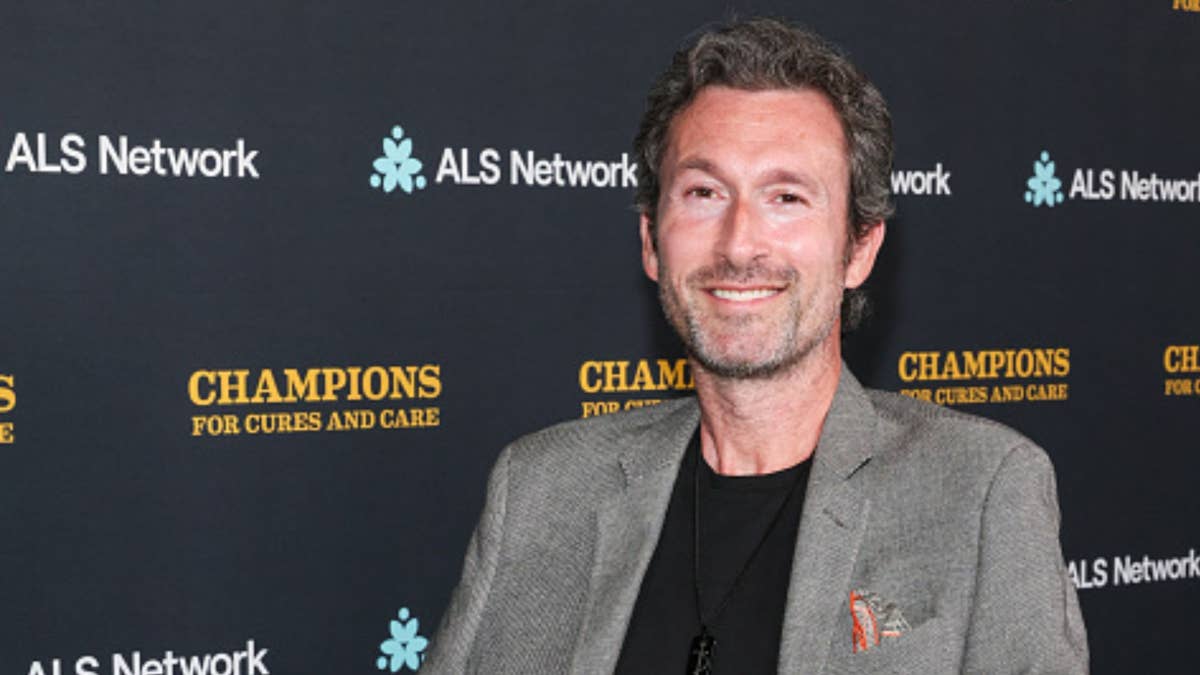 Aaron Lazar's family raises $500K for ALS care as Broadway star faces ...