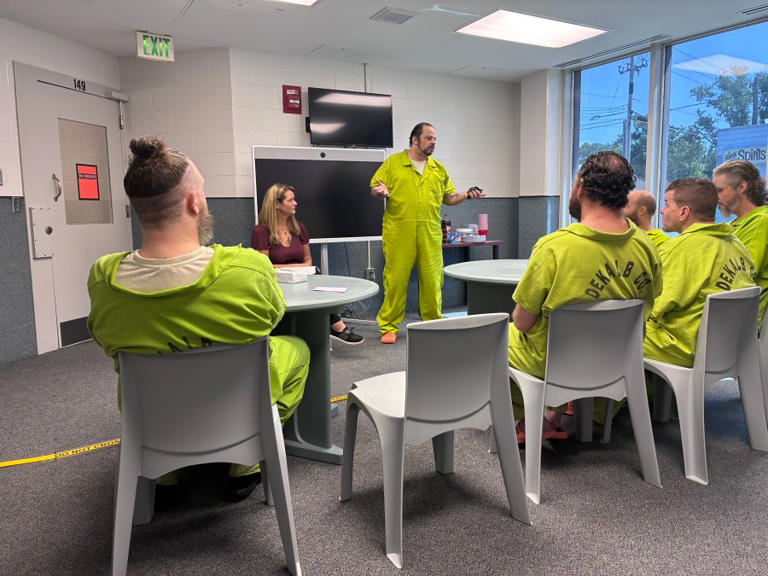 DeKalb County Jail inmates celebrate therapy program graduation