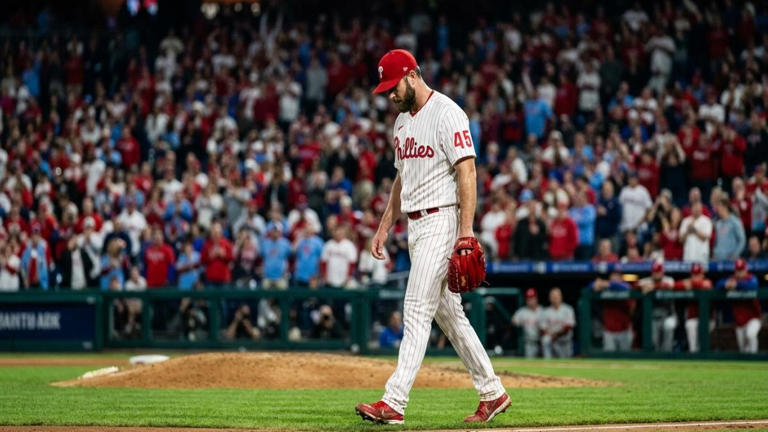 Phillies analysts sound alarm on Aaron Nola after another rough outing ...