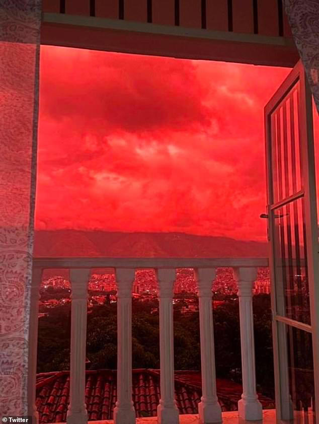 Blood-red skies appear over Venezuela after deadly earthquakes sparking ...