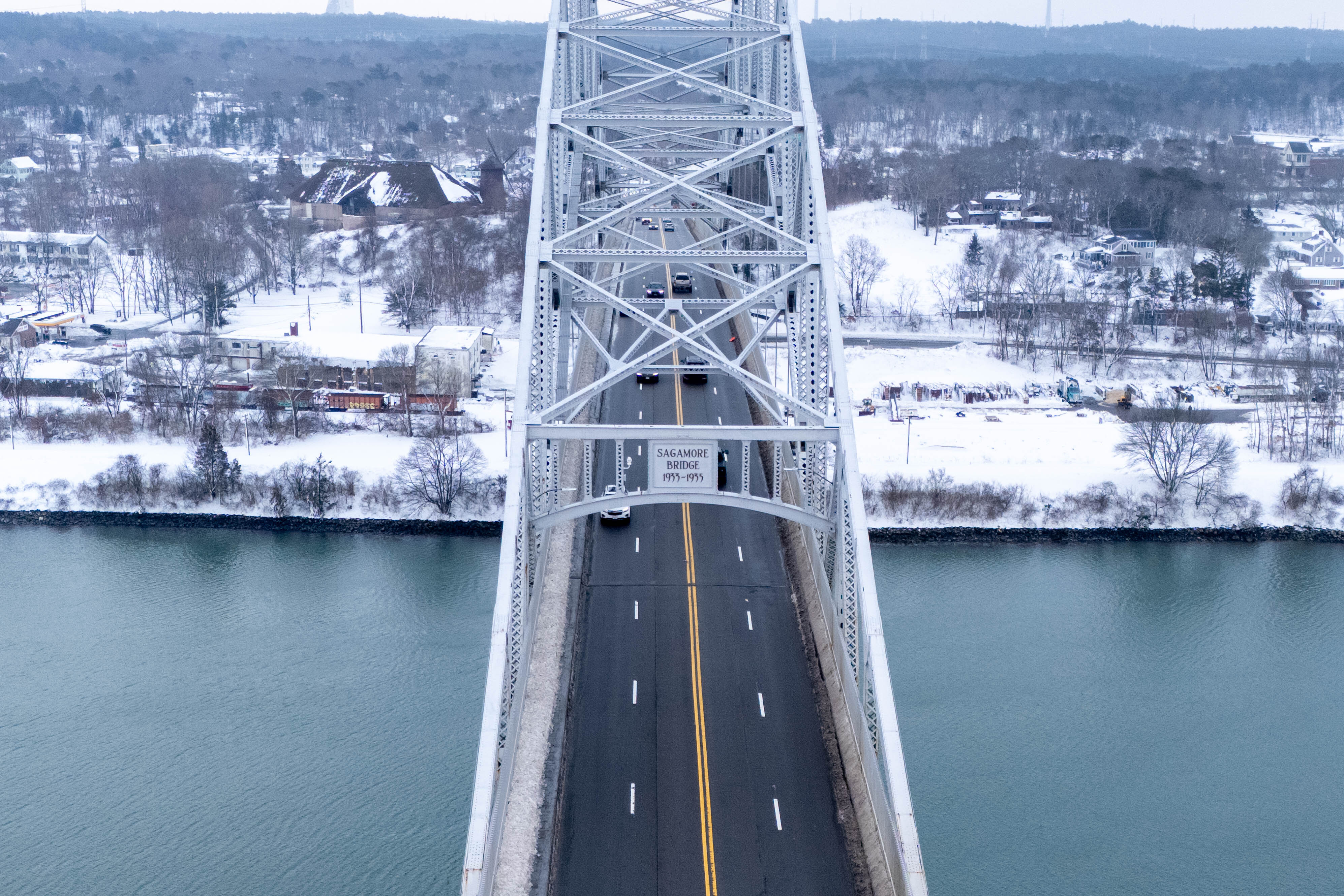 Busy highway to Cape Cod backed up due to rollover crash