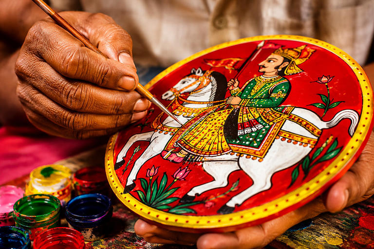 Bishnupur's GI-tagged Dashabatar playing cards trace their origins to ...