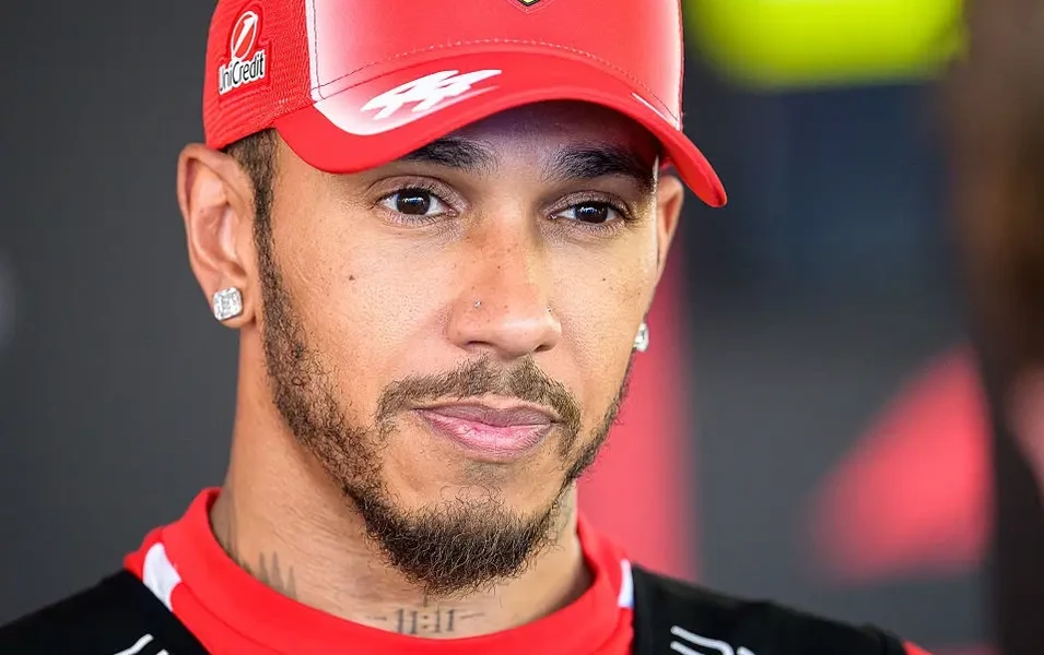 Hamilton returns to Silverstone chasing record 10th home win
