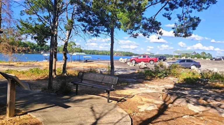 Nestled between Huntsville and Columbus is Alabama's family-friendly ...