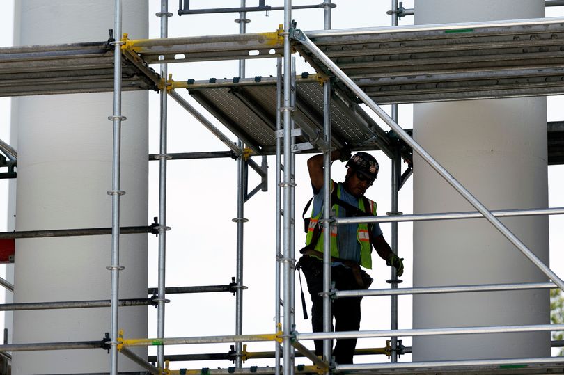 Trump sparks new renovation fears as mystery scaffolding erected around ...