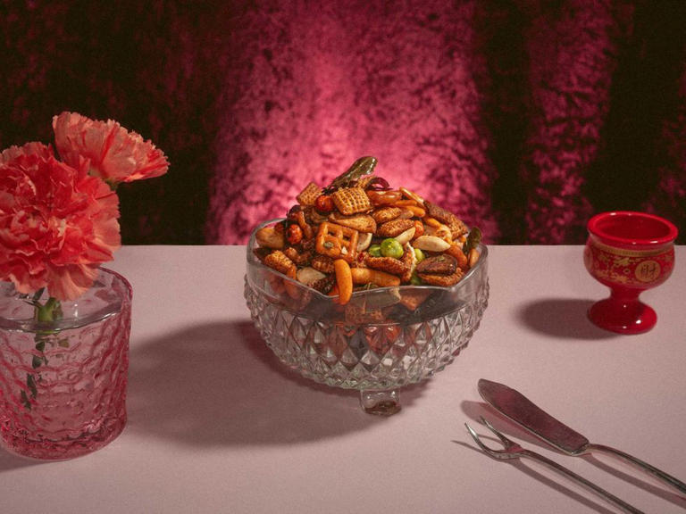Italian steaks and happy hour deals ring up San Antonio dining news