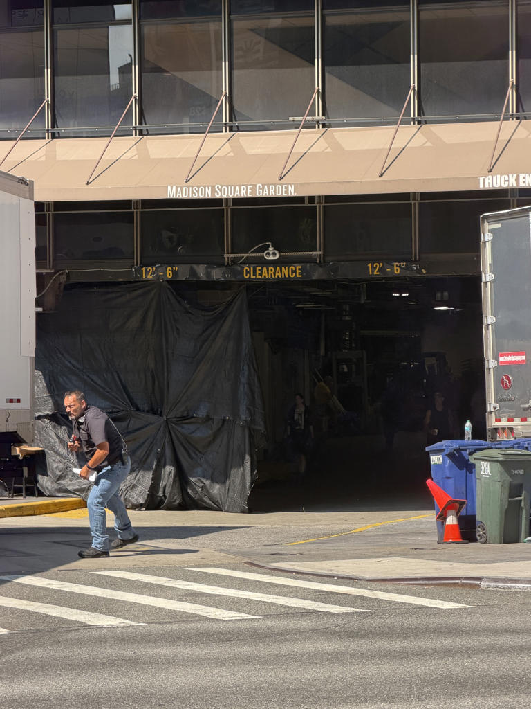 Drastic new measures taken outside MSG to keep Taylor Swift and Travis ...
