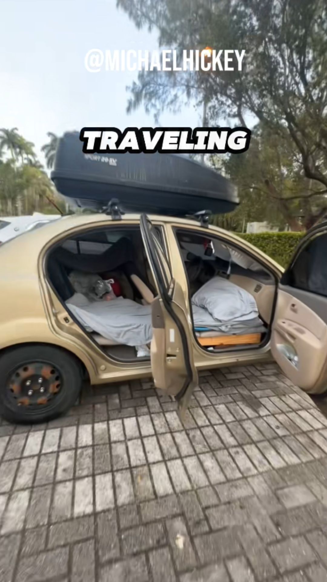 A day in the life of living in your car in Miami Florida