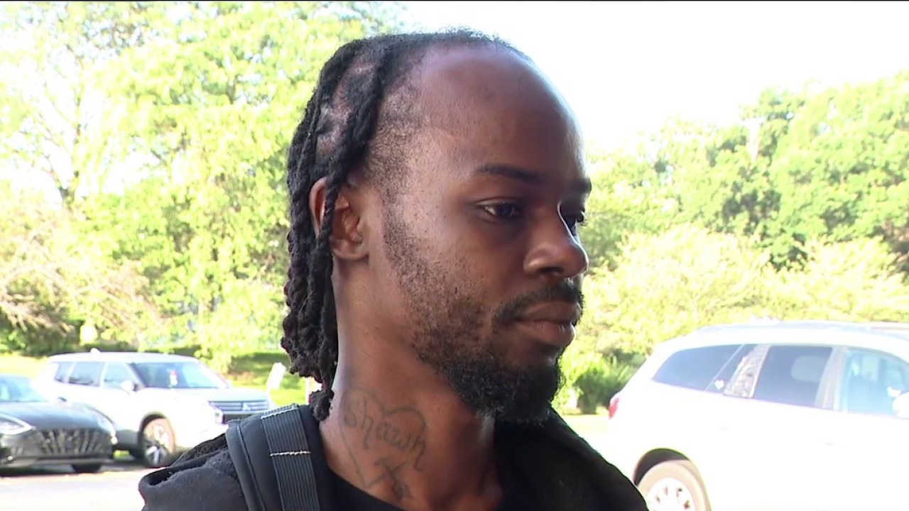 'It's terrible': Suburban Chicago man says his apartment complex is ...