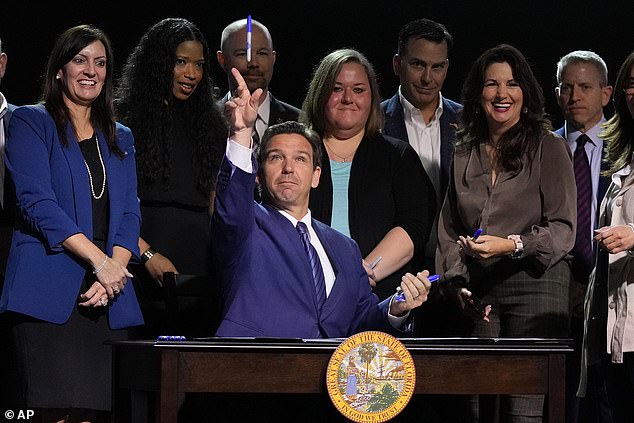 Report: Family gifts DeSantis Sharpies in bid to fast-track killer's ...