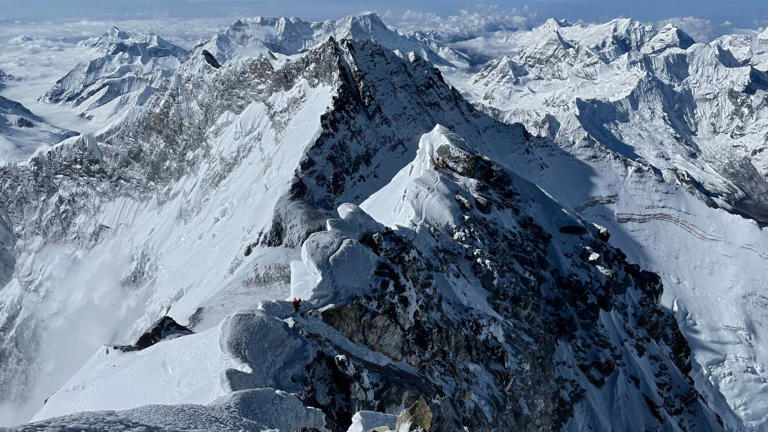 Identity of unknown Mount Everest climber dubbed Green Boots finally ...