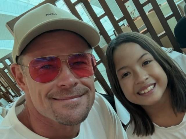 Judy Ann Santos and her kids meet Chris Hemsworth