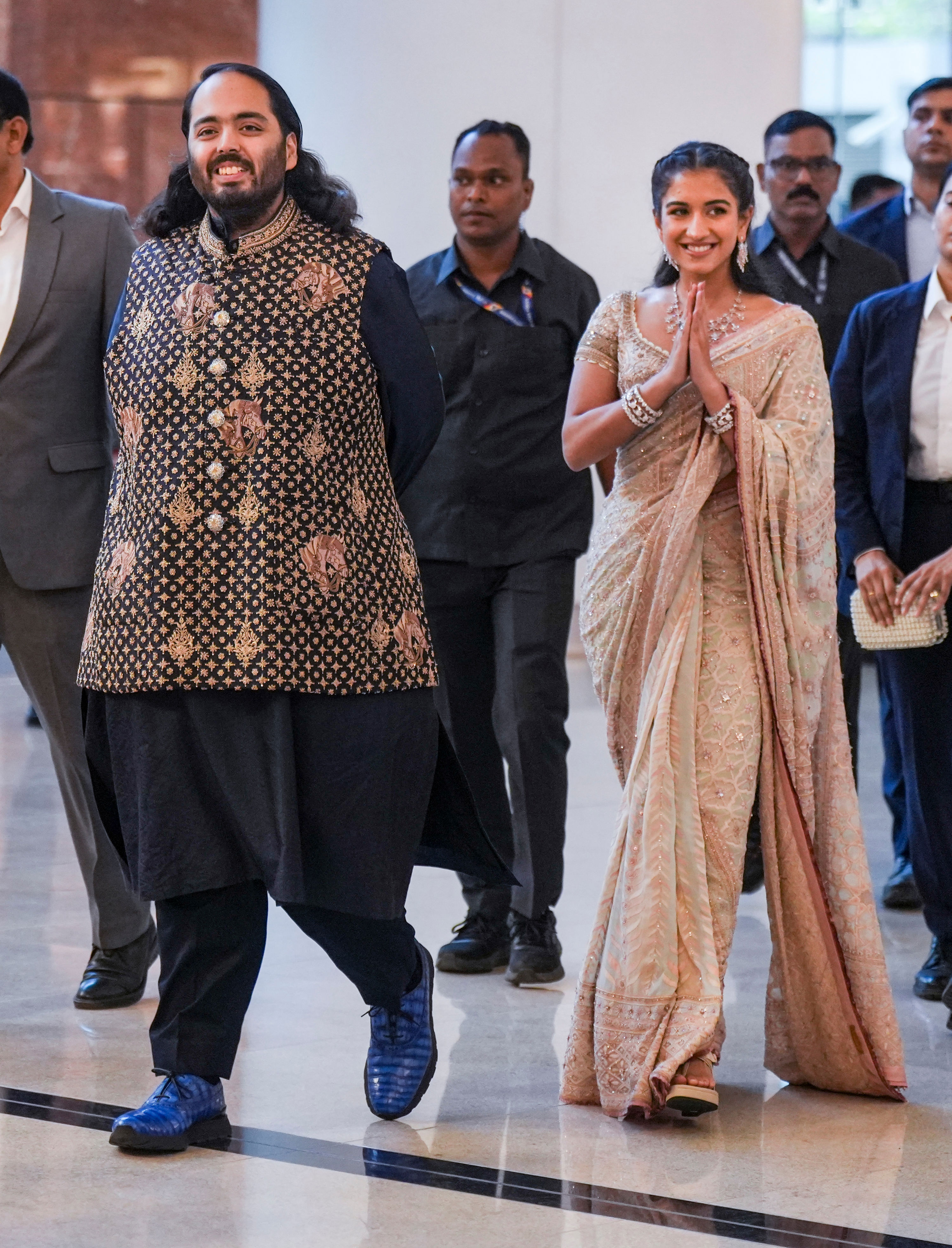 Radhika Merchant, Nita Ambani dazzle in twinning cream saree looks at ...