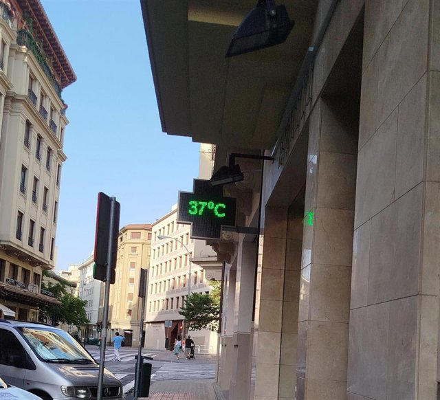 Aviso naranja por altas temperaturas en toda Navarra