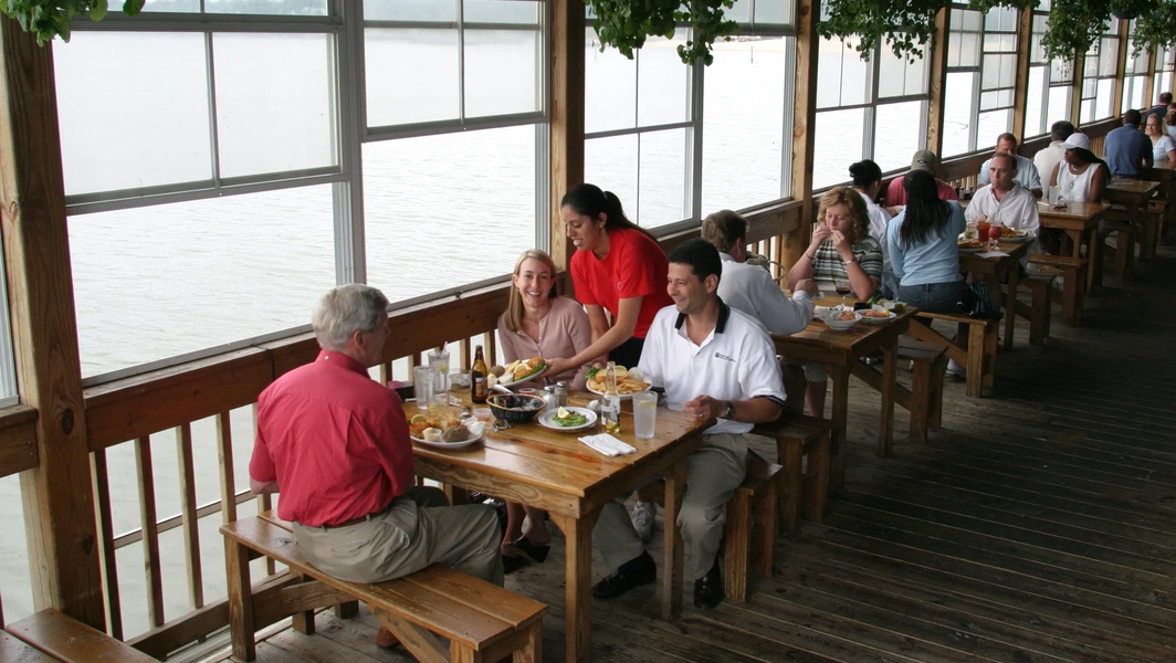 7 unique dining experiences across Missouri