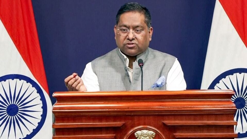 ‘No locus standi on internal matters’: MEA on Pak president's ‘threat ...