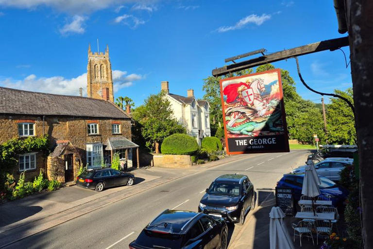 The country pub and hotel 45 minutes from Coventry that's like a step ...