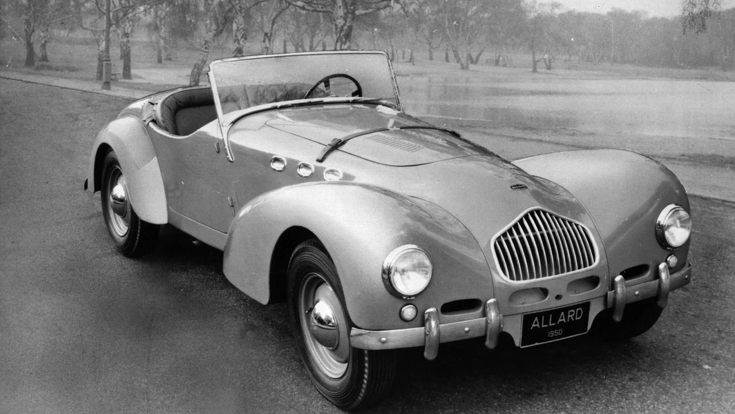 6 iconic British kit and classic sports cars
