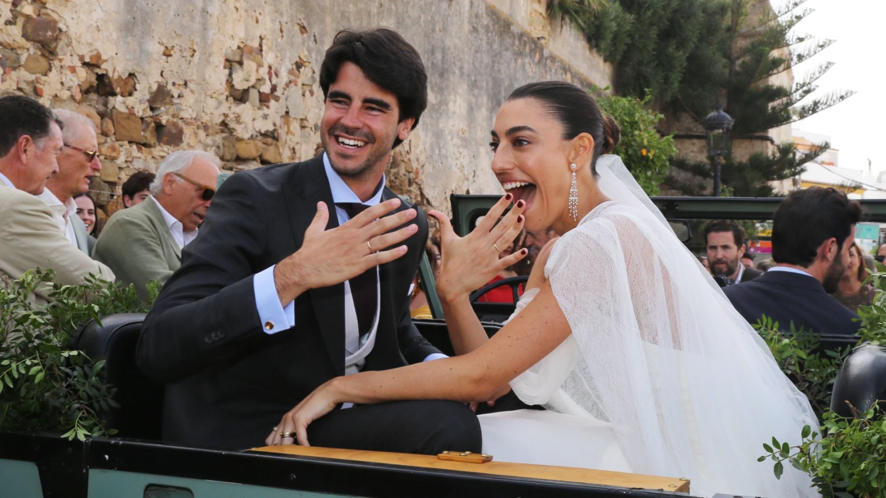 Claudia, hija de Raquel Revuelta, desvela que vive separada de su ...