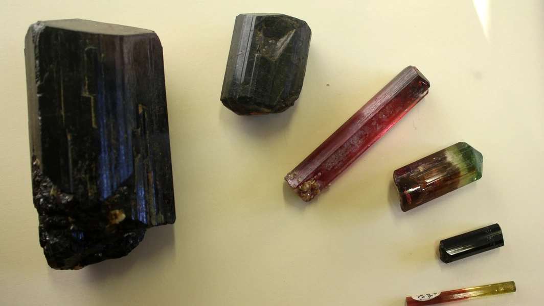 8 crystals known for protective and healing qualities