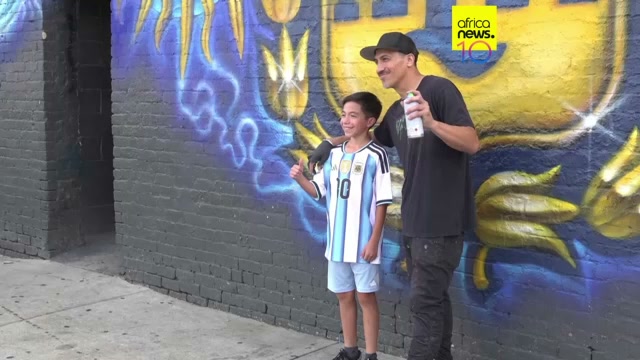 Dallas artist unveils mural paying tribute to Argentina and Lionel Messi