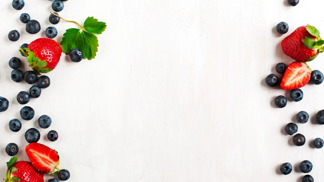 Experts debunk common berry myths and reveal shopping tips