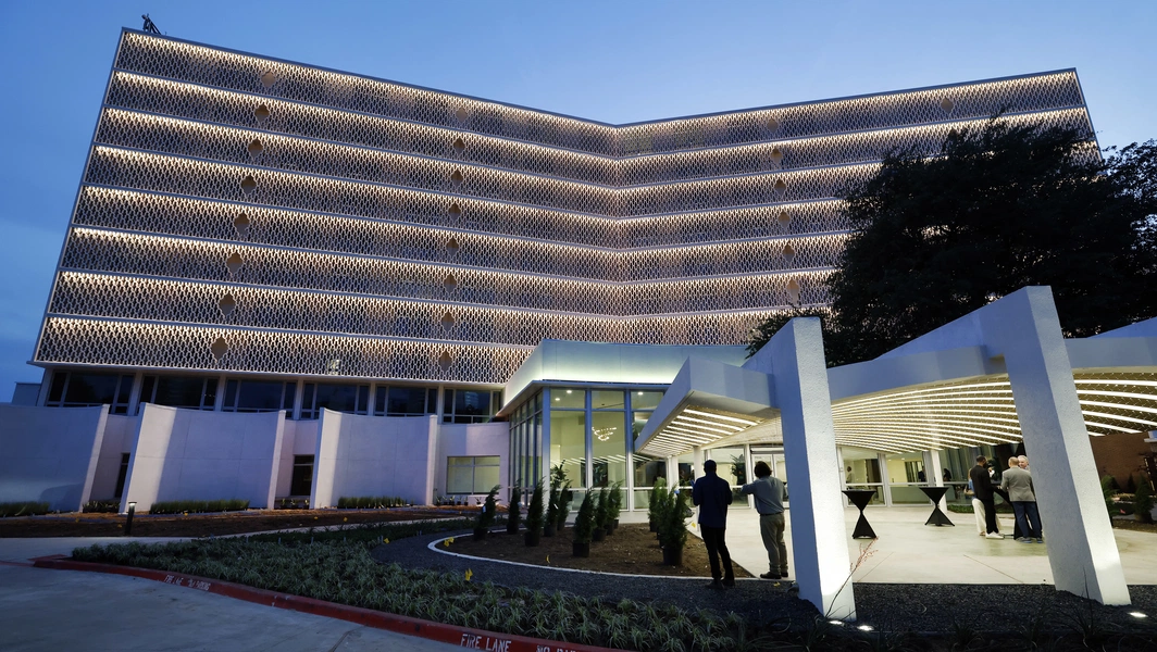 Historic Dallas hotels and their storied legacies