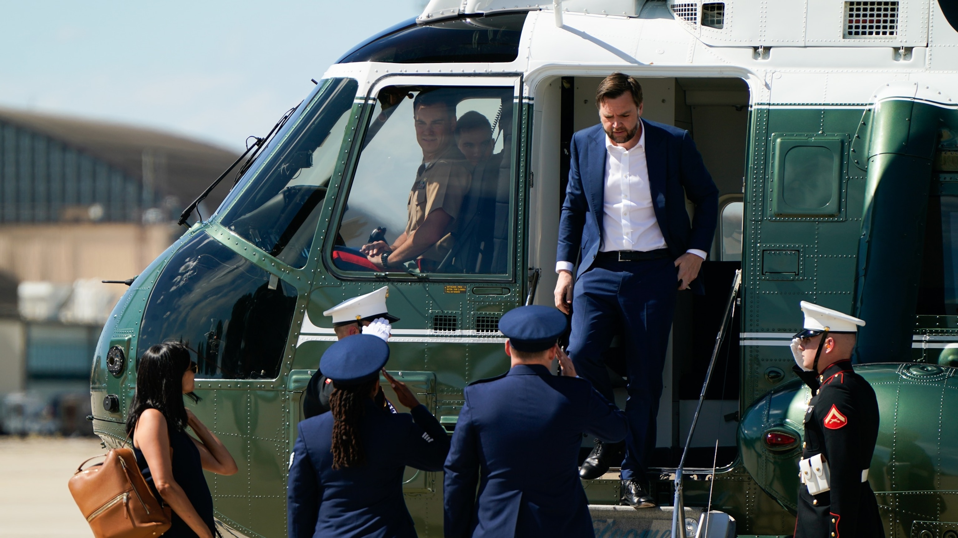 Iran live updates: VP heads to Switzerland for talks amid opposing ...