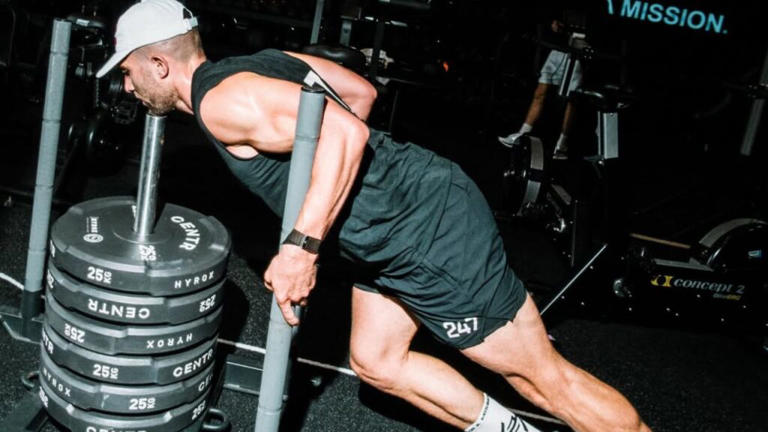 Jake Dearden Demonstrates the Power Behind Elite HYROX Training Pulling ...