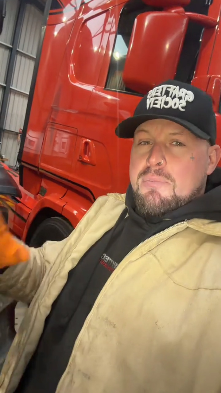Maintenance tips for keeping a heavy duty lorry running smoothly