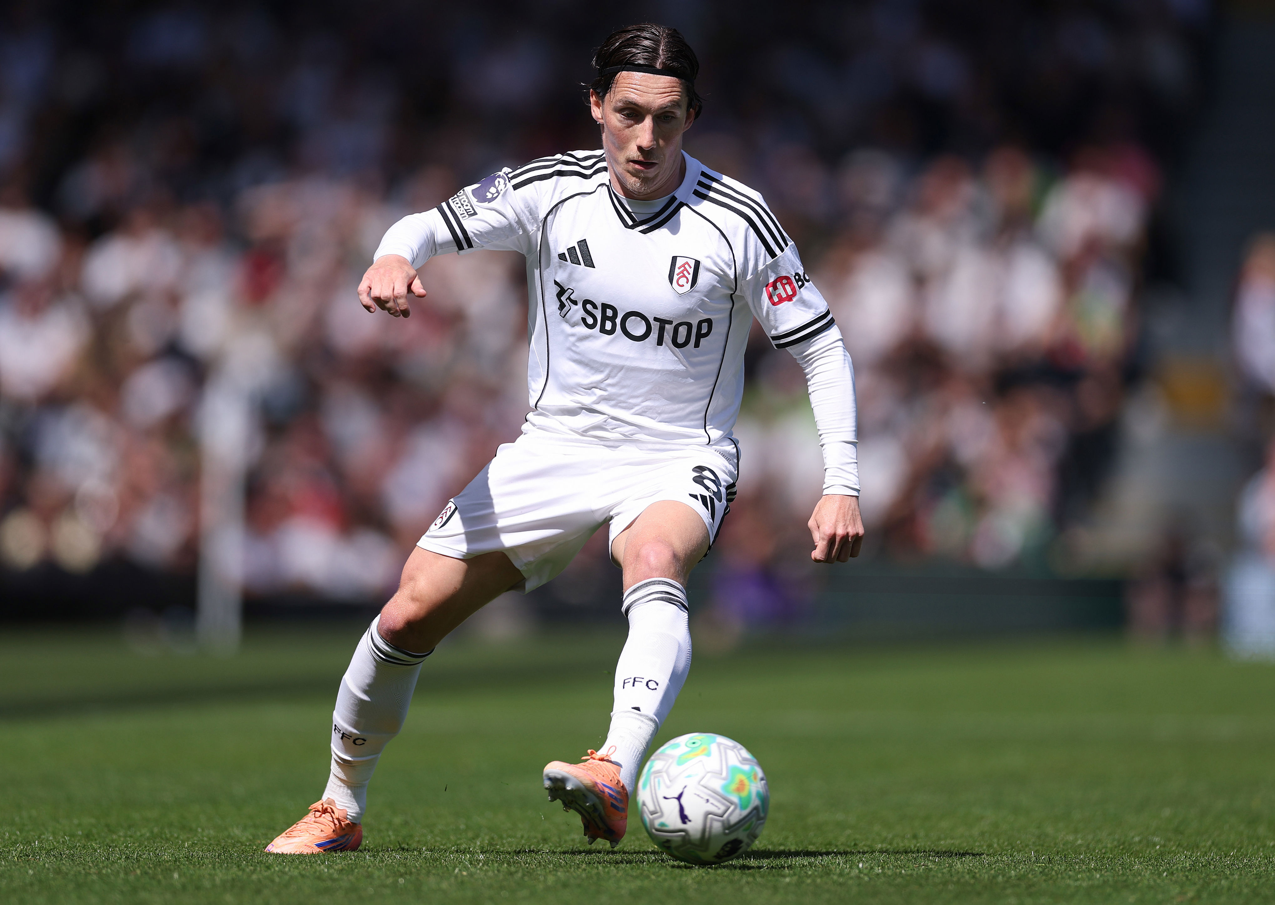 Leeds United given potential Harry Wilson transfer edge as summer 2025 ...