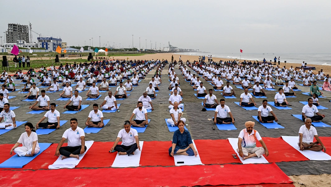 Isha Foundation to host 1,000 yoga sessions for 50,000 people