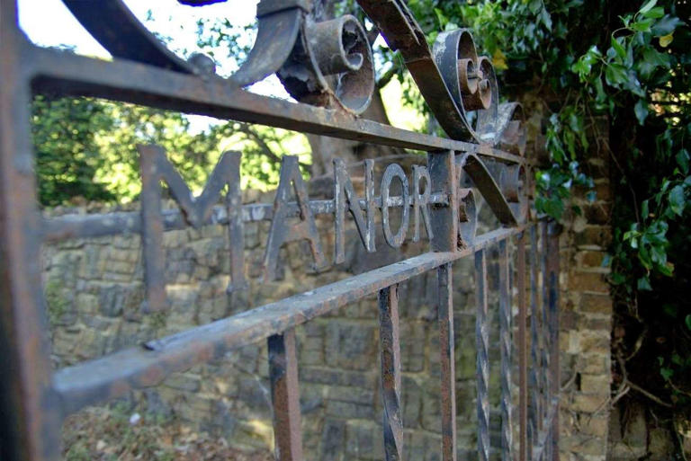 Marling Manor in Gravesend, believed to have been a German consulate ...