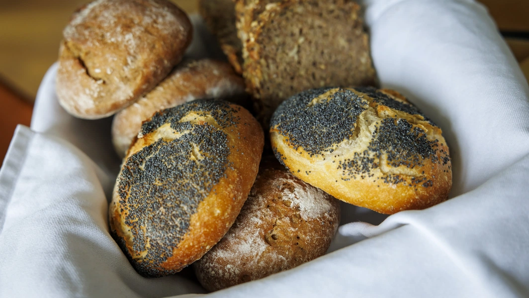 7 dietitian-approved breads for better health