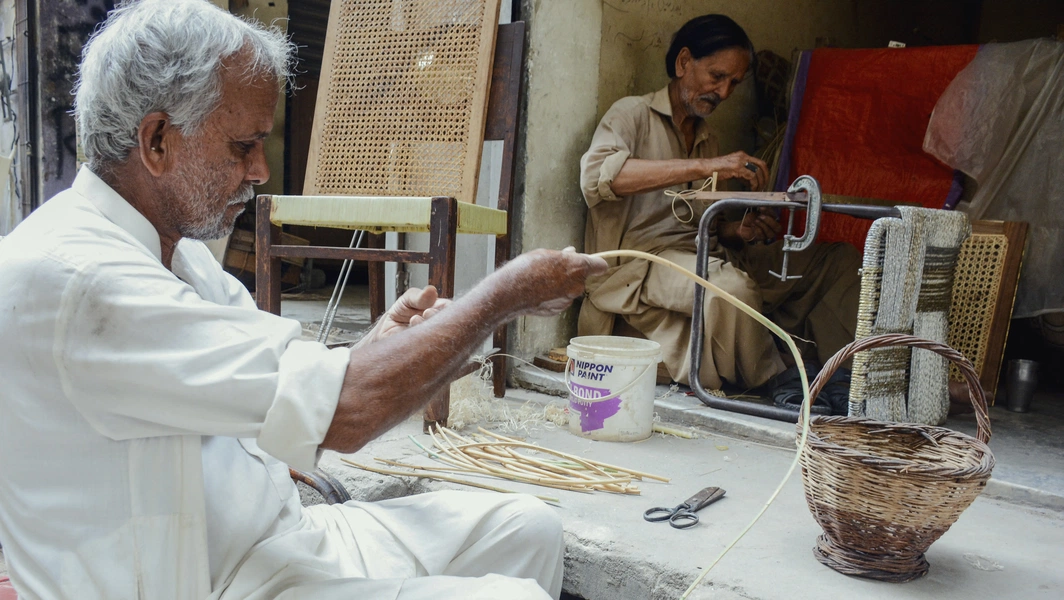 14 everyday skills fading from modern life