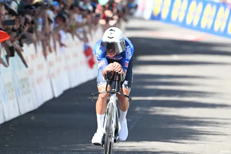 Zonneveld explains Van der Poel's brilliant time trial: 'You simply can ...