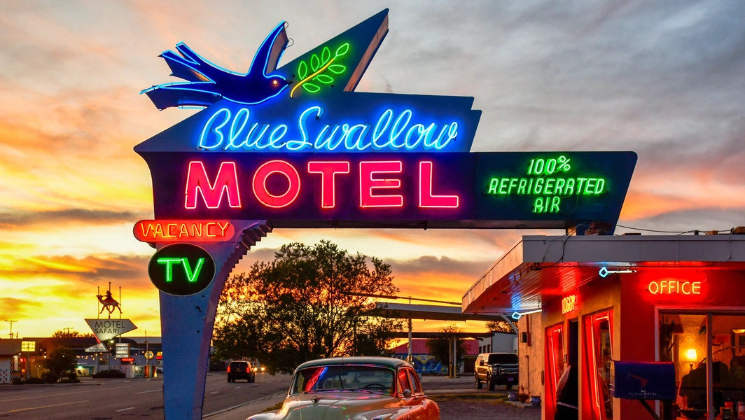 5 retro motels showcasing Arizona’s roadside history