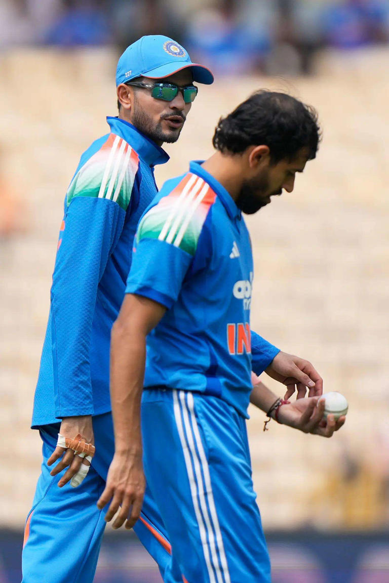 Who will take wickets in middle overs? Shubman Gill pins hope on tall ...