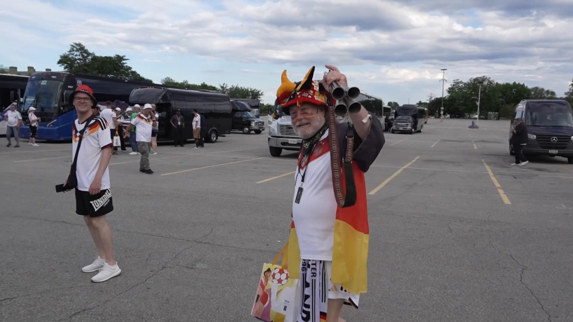 Germany fans celebrate close World Cup win over Ivory Coast