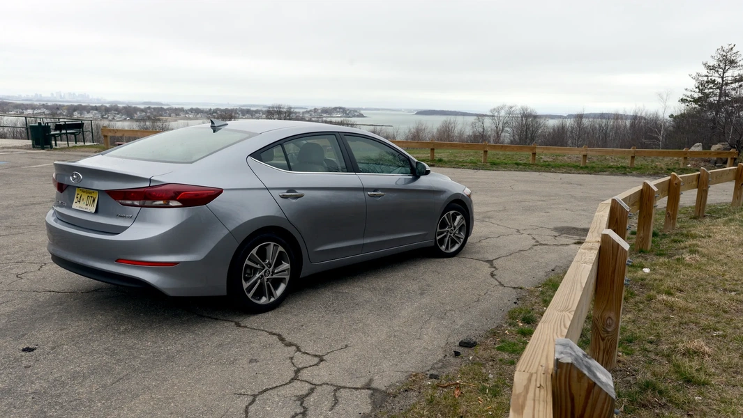 10 best-selling and award-winning Hyundai models
