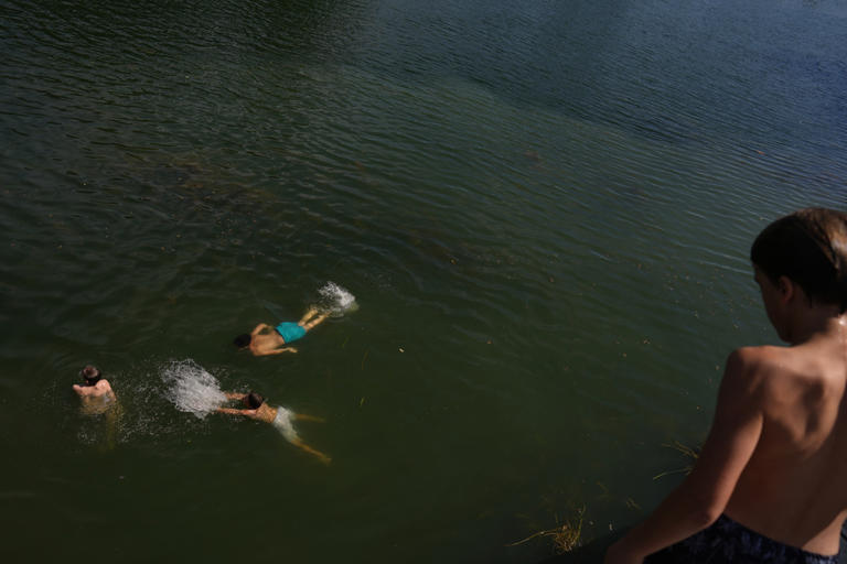 France restricts public alcohol consumption and outdoor sports as heat ...
