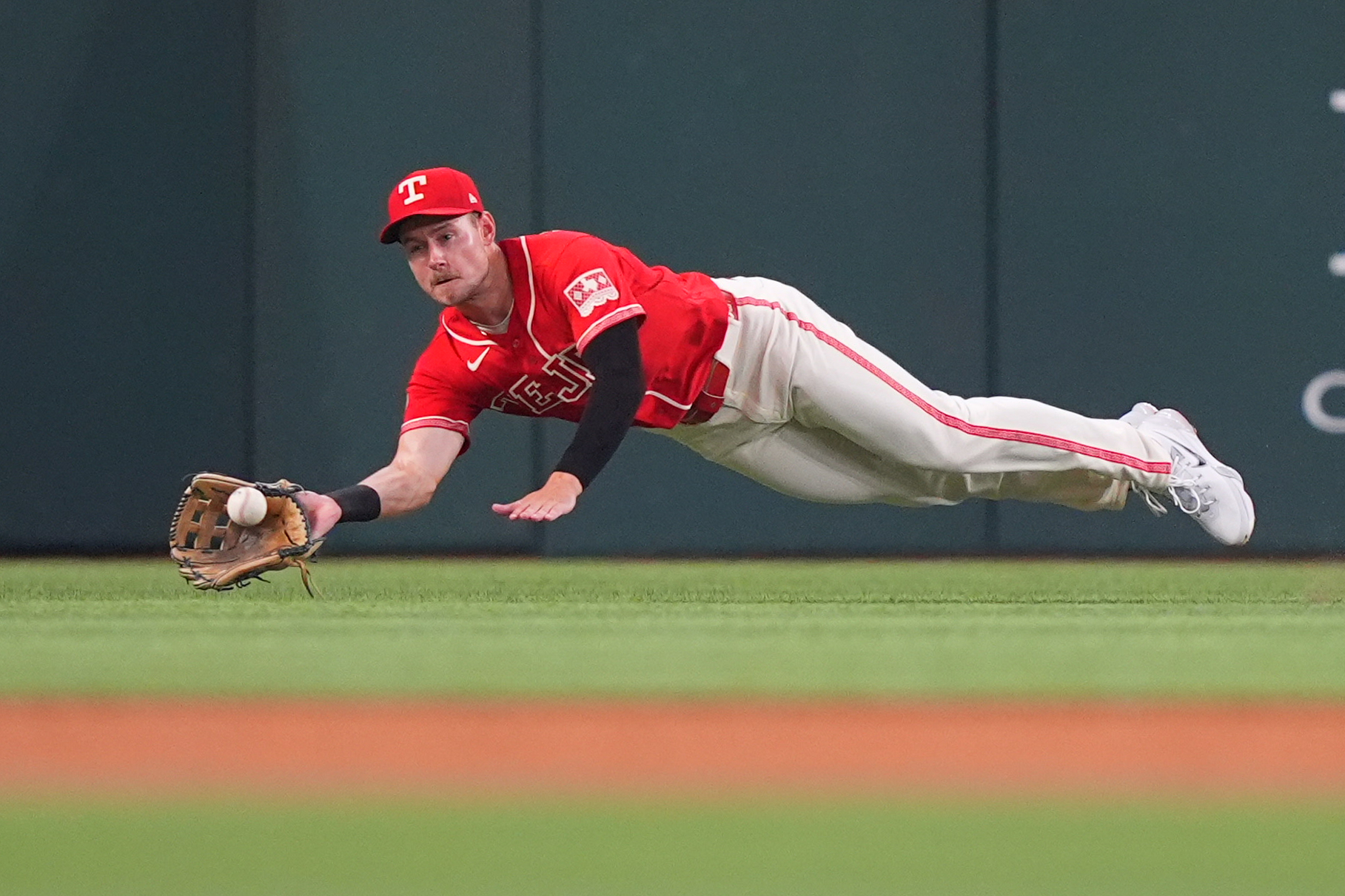 Former top prospect Jarred Kelenic takes his latest big league swing ...