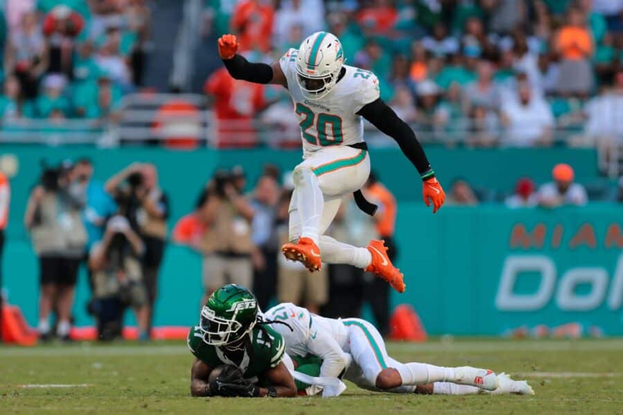 Jordyn Brooks trade buzz emerges as ESPN analyst questions Miami’s ...